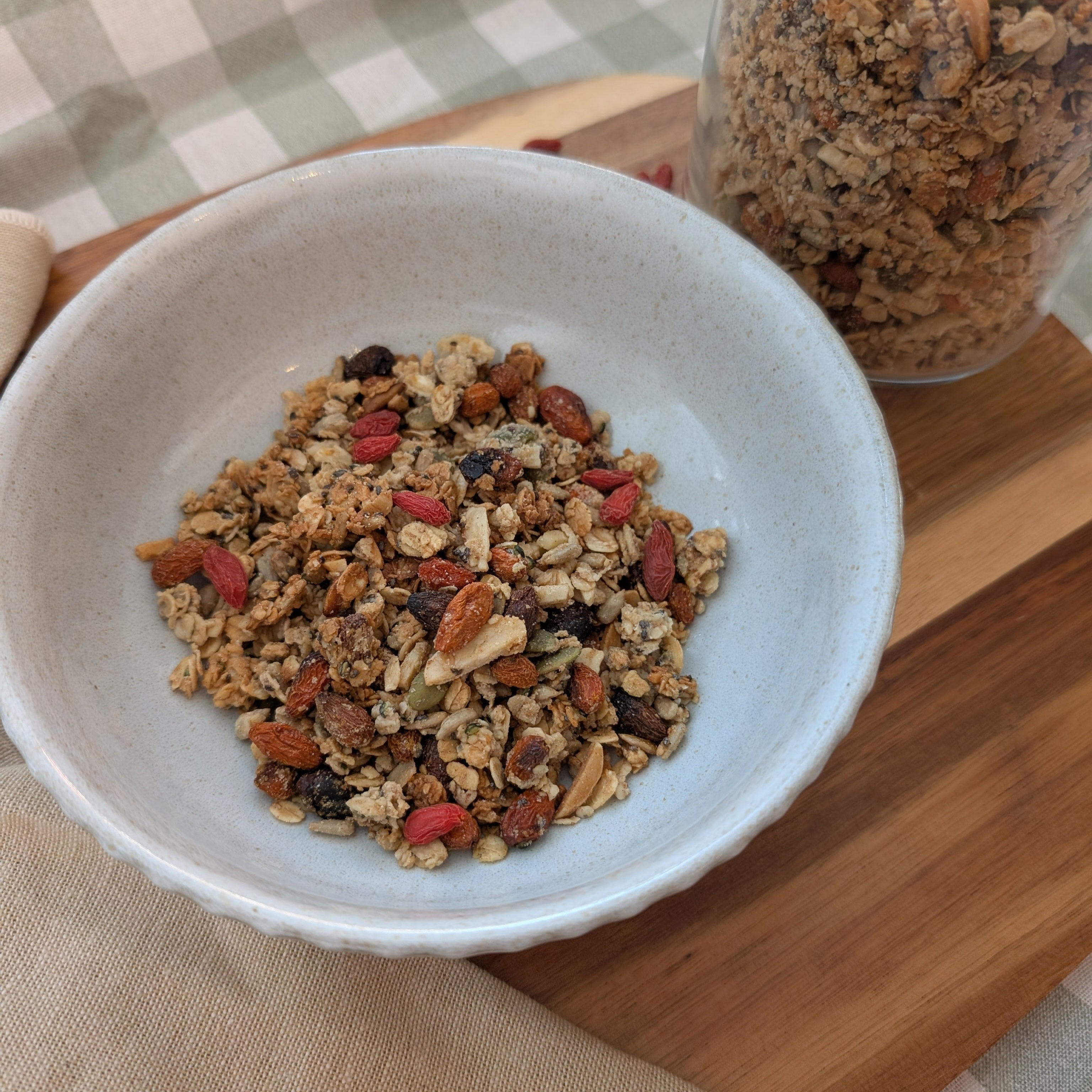 Goji Granola – Just Nourish